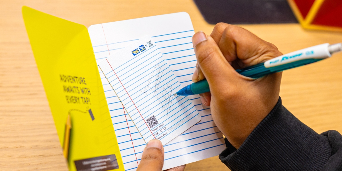 Buku 555 TnG Card & Charm: You Can Scribble on This Card Like a Notebook