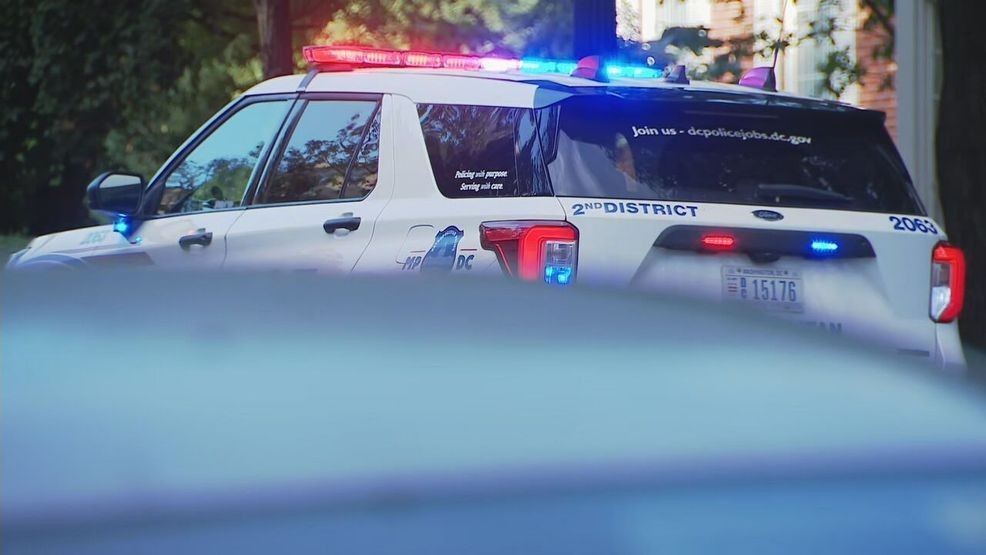 Stabbing in DC's Navy Yard leaves man hospitalized