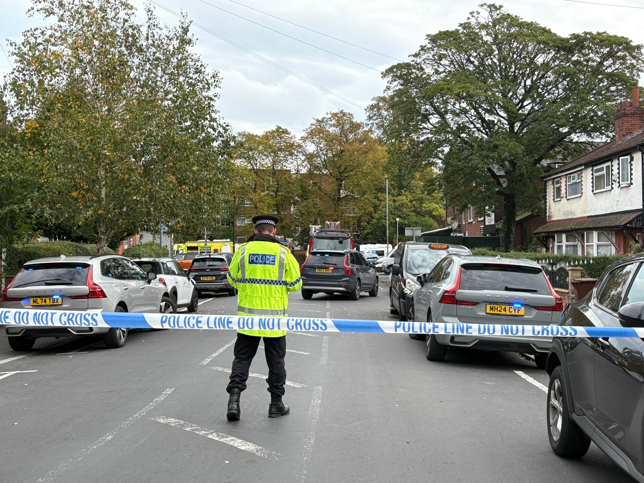 Manchester synagogue attack: Police carry out controlled explosion of ...