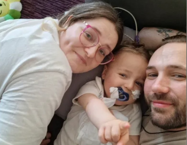 Portsmouth public rallies round in support of boy, 2, after rare ...