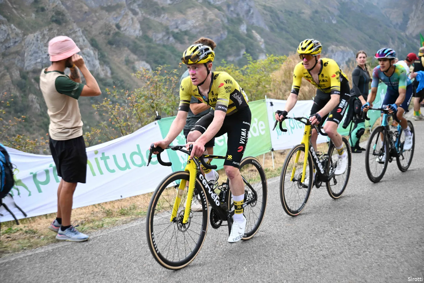 Visma | Lease a Bike gaat zich in 2026 meer focussen op heuvelklassiekers en wijst daarvoor deze ...