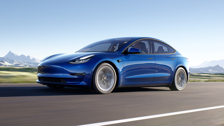 Rules To Follow When Driving A Tesla On Autopilot