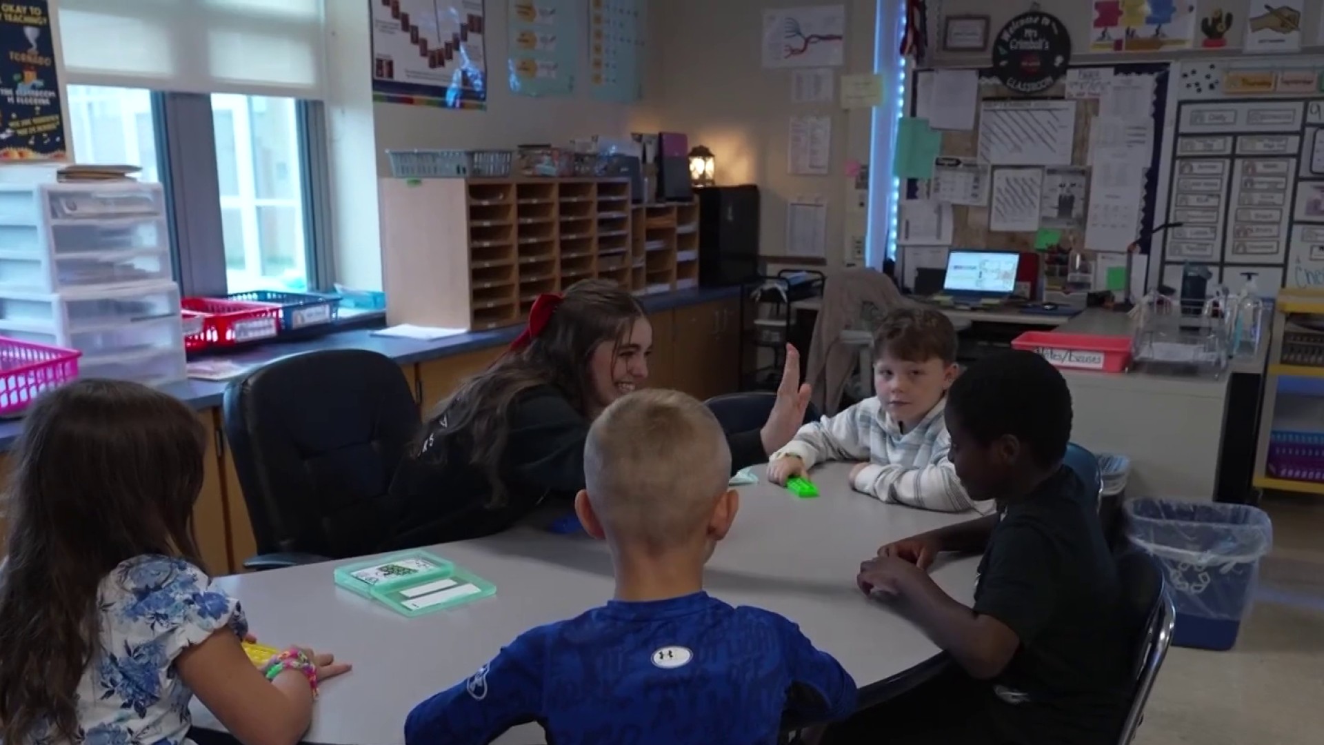Pennsylvania pilot program gives high school students hands-on teaching ...