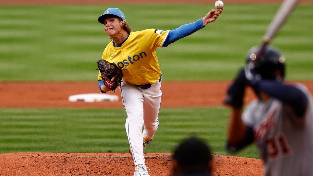 MLB: Alex Cora and the Red Sox want promising rookie to bulk up