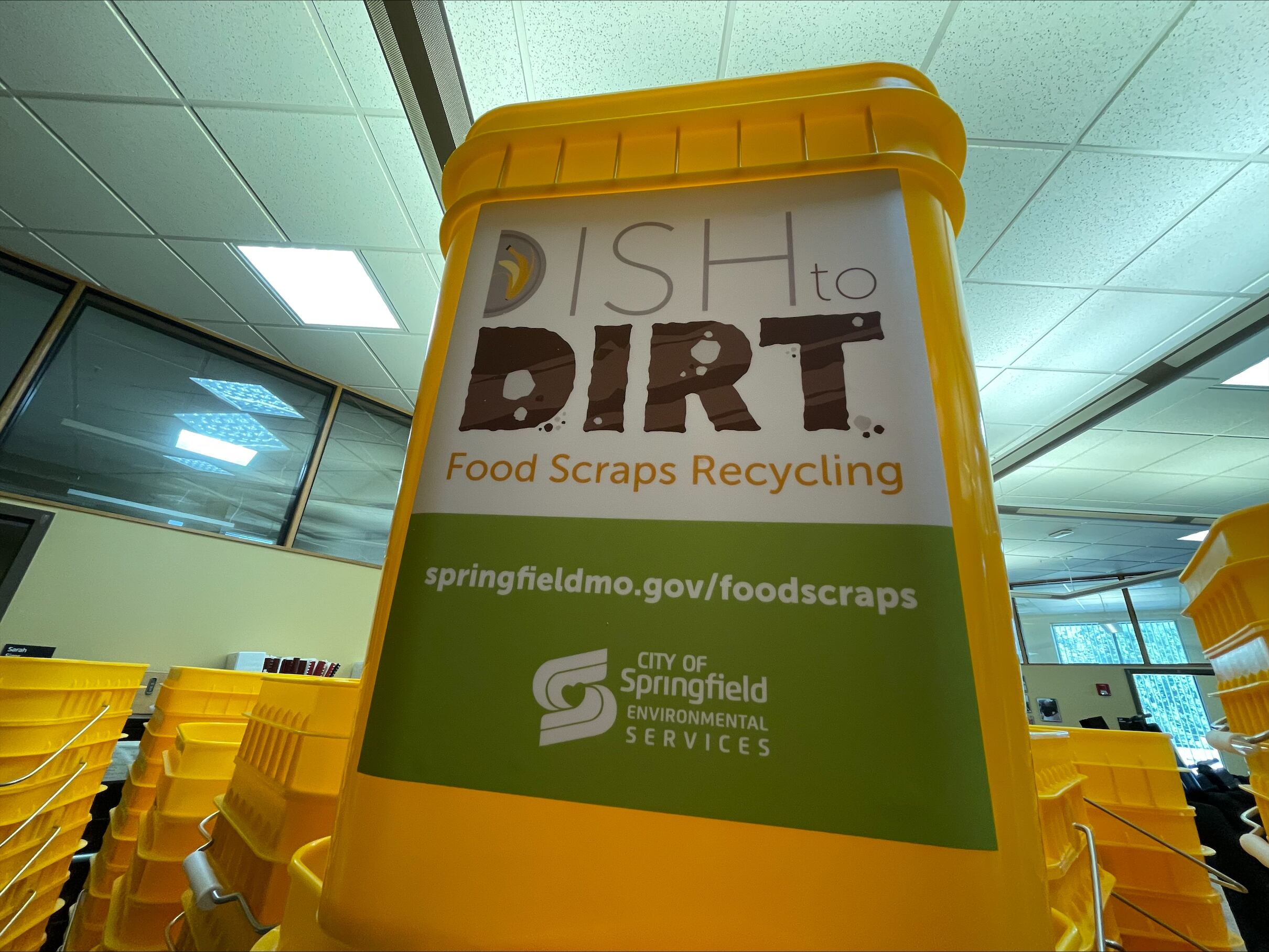 Springfield’s Dish to Dirt Food Scraps Drop-Off Program becomes permanent