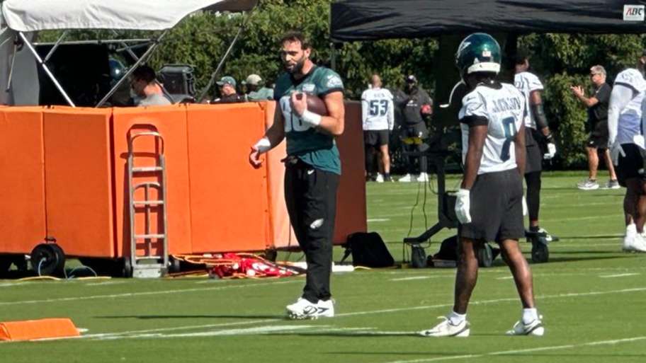 Eagles Thursday Practice Report: Dallas Goedert Returns
