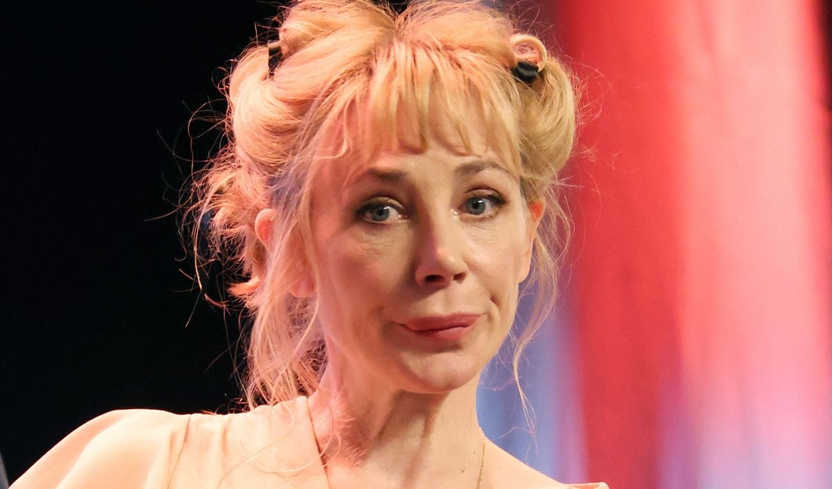 "J'y viens, lentement" : Julie Depardieu évoque ses troubles qui ont ...