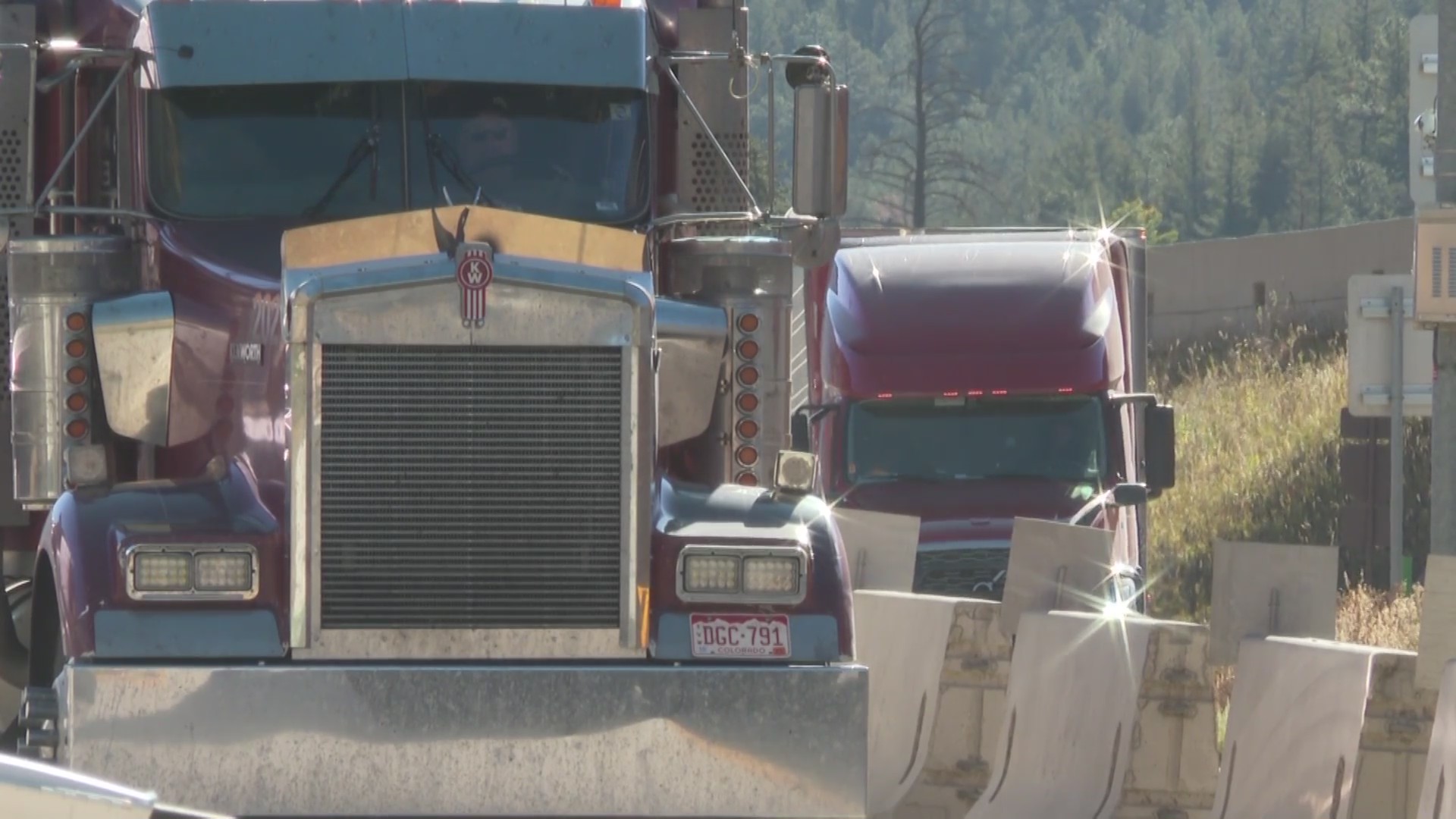 Semi drivers in Colorado must carry chains on I-70, other highways or ...