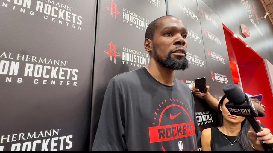 Houston Rockets: Day 3 Training Camp News and Notes