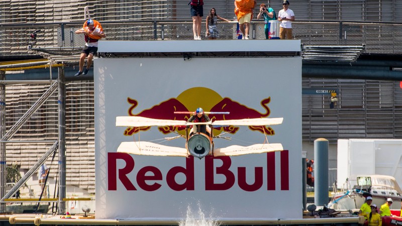 Wings of Wonder: 50 teams prepare to make history at Red Bull Flugtag ...