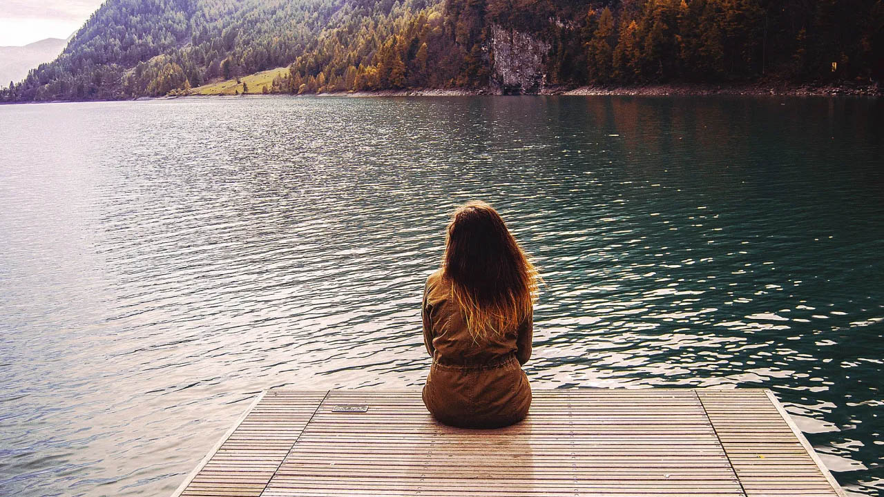 10 Signs You're Happier Alone Than in a Relationship