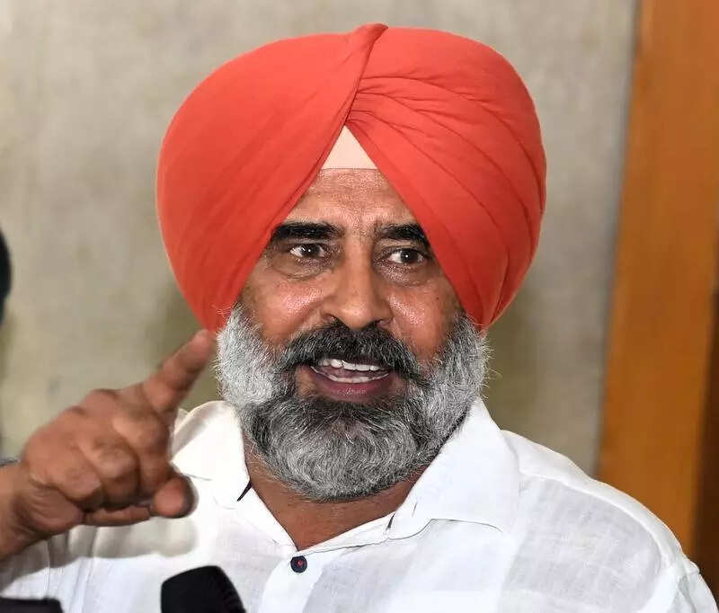 Punjab MLA Pargat Singh welcomes central govt’s decision let Sikh ...