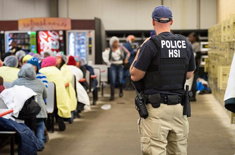 The U.S. eases restrictions for South Korean workers