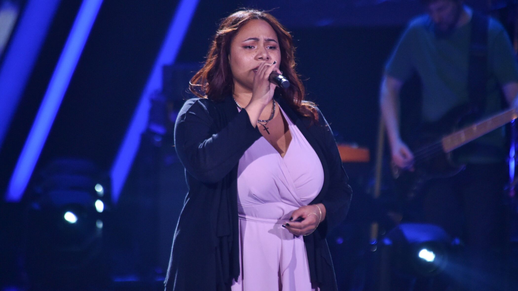 "Let It Go" mal anders: Lisa Asante verzaubert & schockiert mit Frozen-Hit