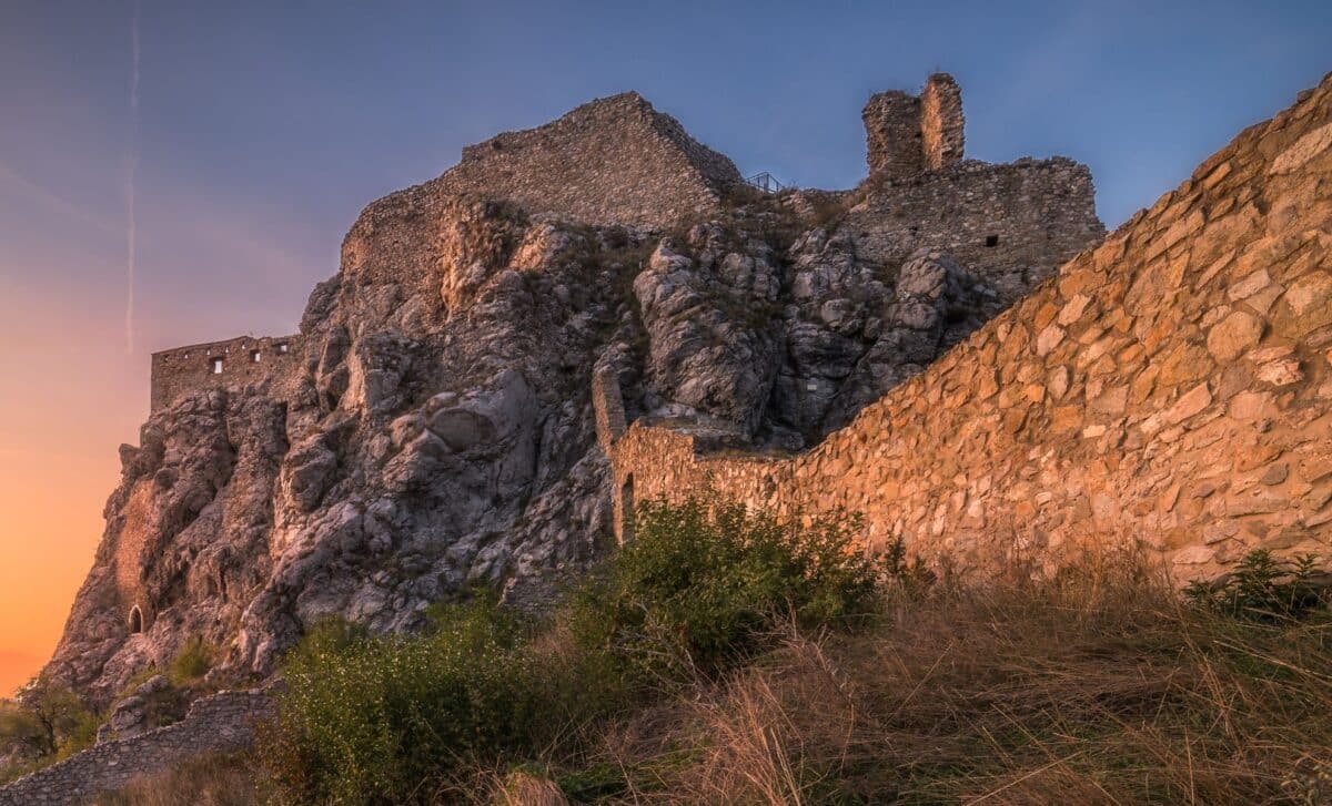 Scientists Just Discovered A Hidden Fortress The Size Of A City ...