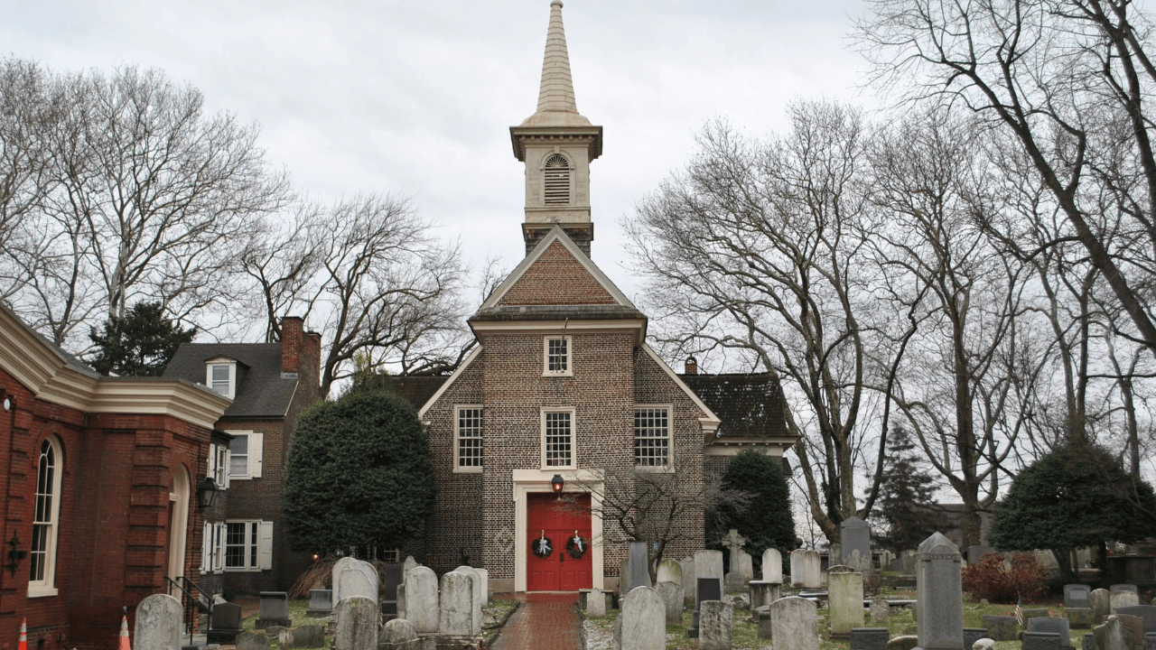 10 Oldest Churches in the East Coast