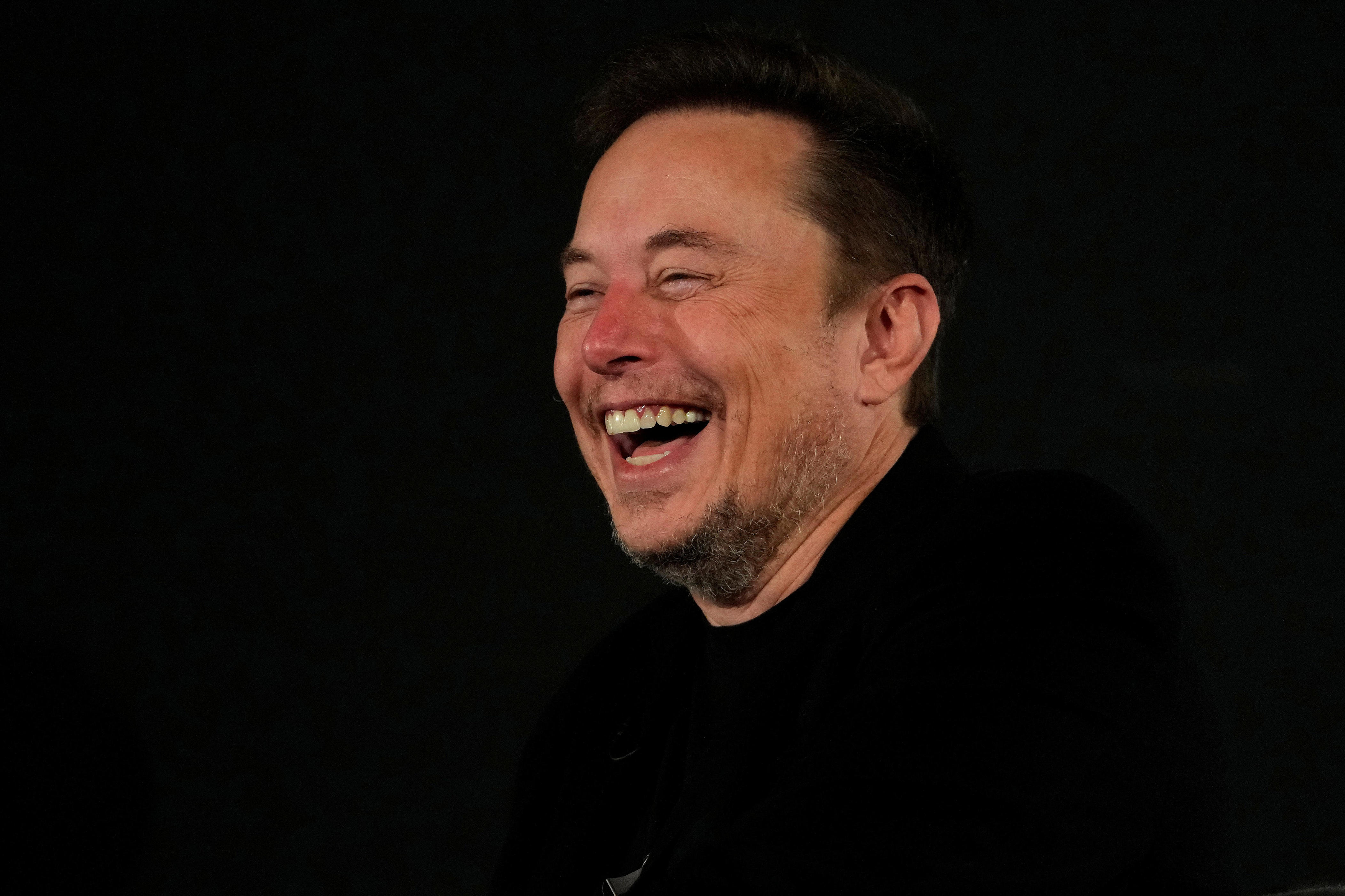 Elon Musk becomes the world's first $500 billion man