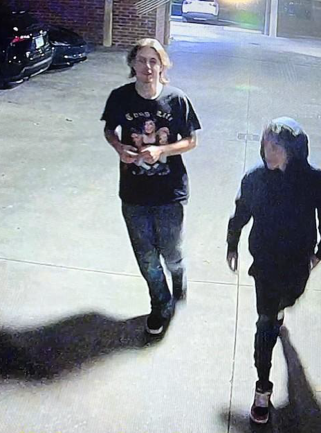 State College police look to identify suspects in vehicle theft