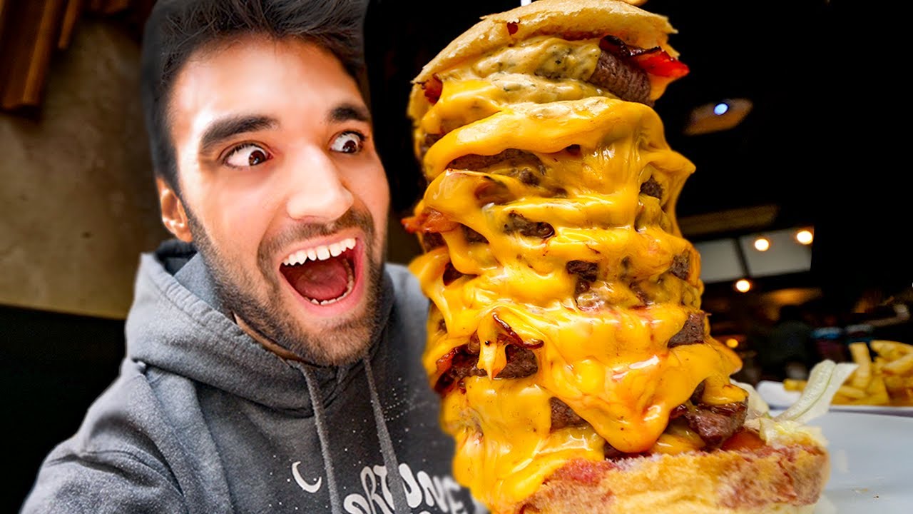 World’s cheapest burger vs. most expensive burger!