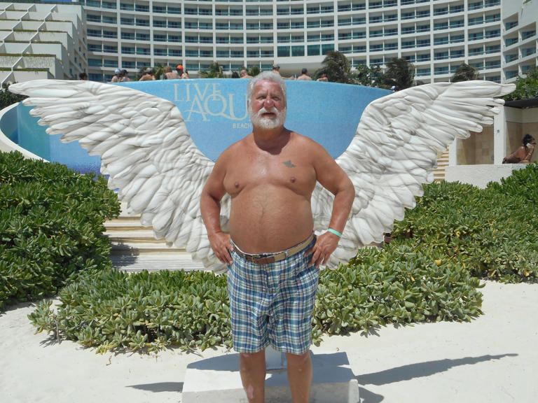 Longtime Wolski's bartender and creator of tavern's iconic stickers has ...