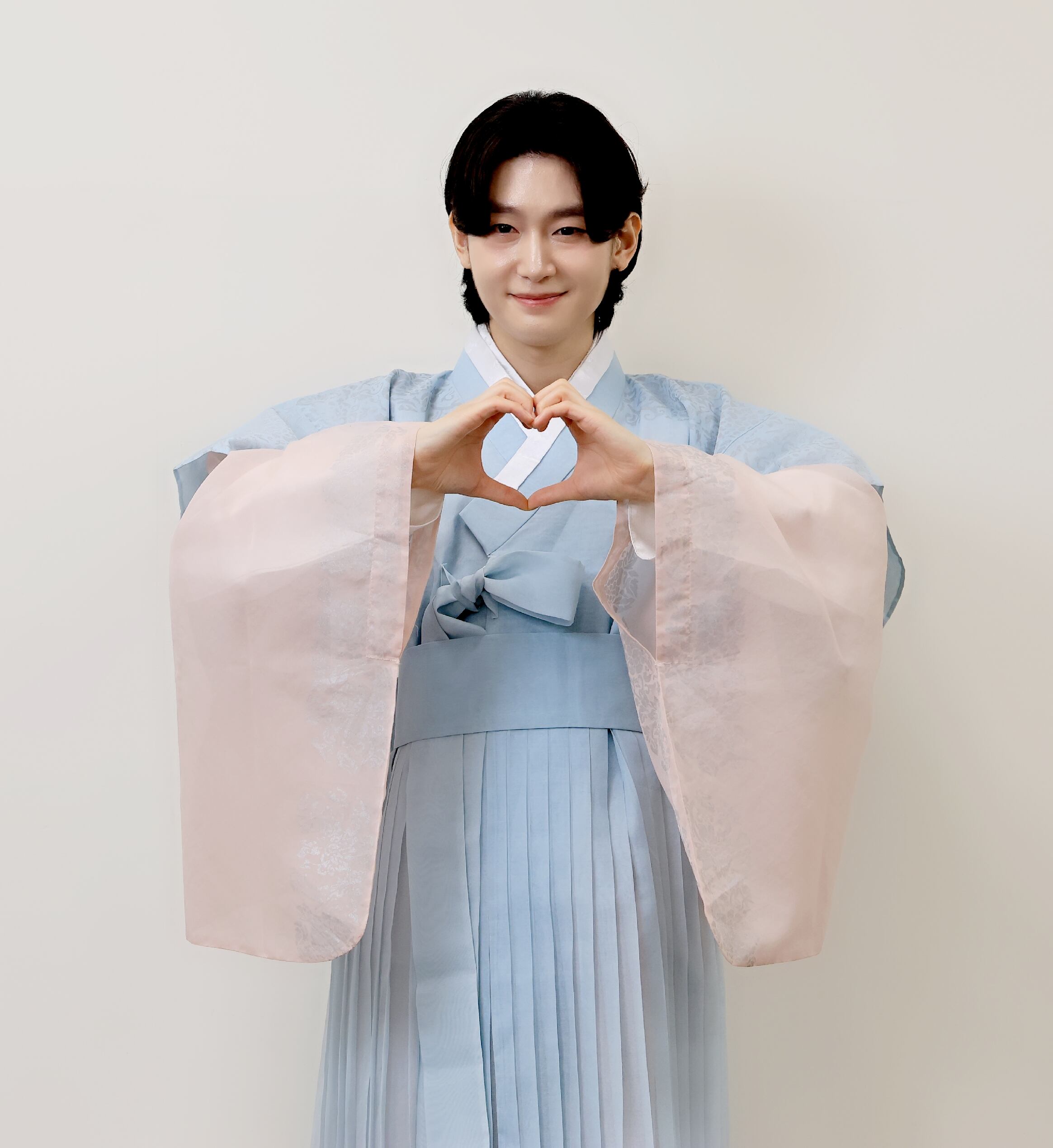 Kim Yong-bin's Non-Stop Schedule Reflects Gratitude