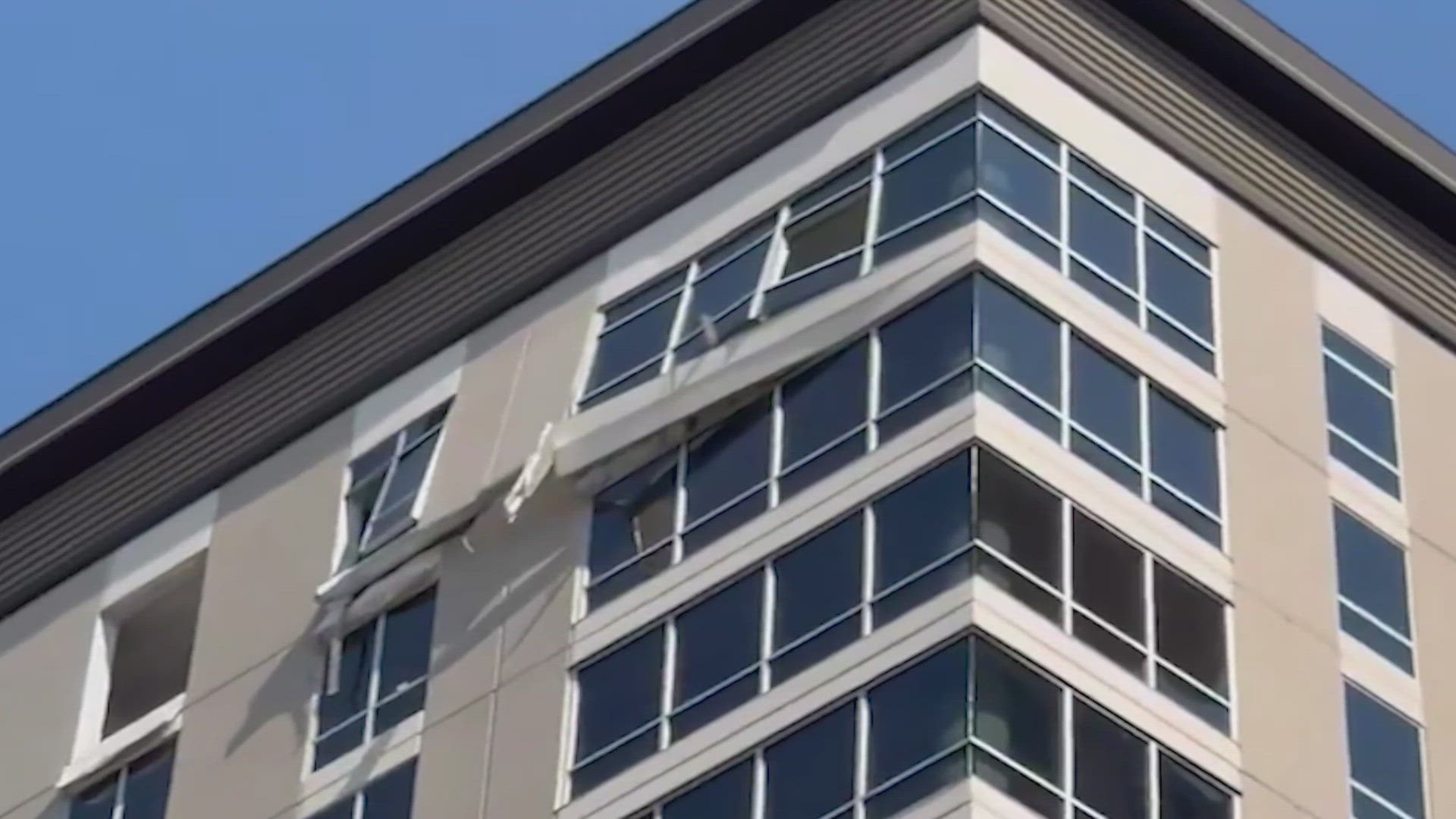 Explosion at downtown Houston high-rise injures multiple people, fire ...