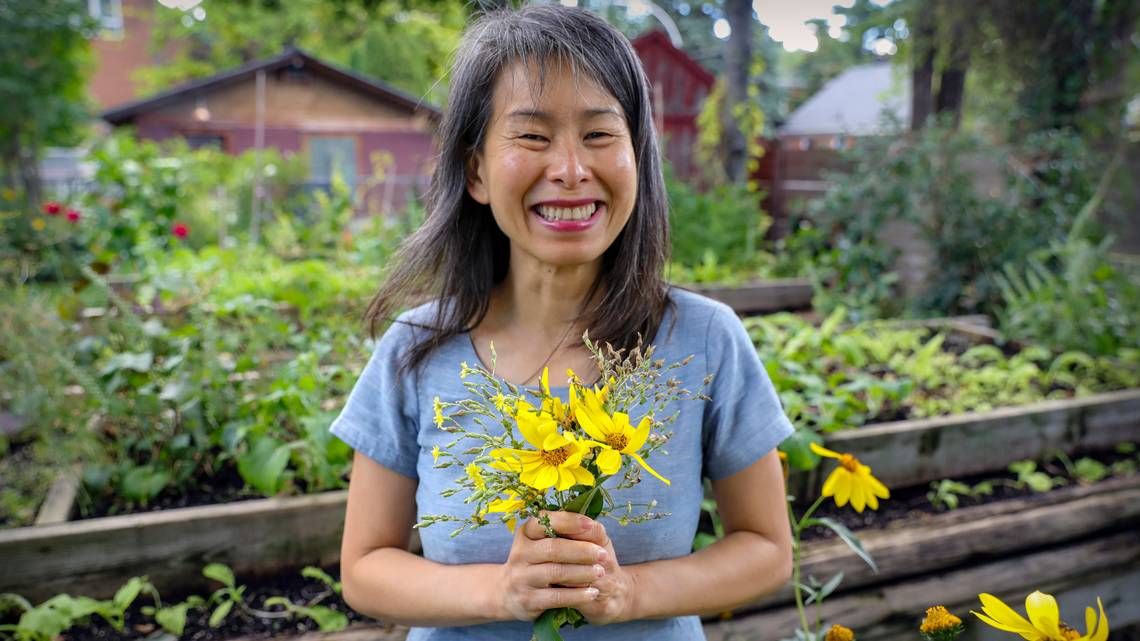 Drimonis: I'm not a guest here. This is my home. It's Kim Thúy's home, too