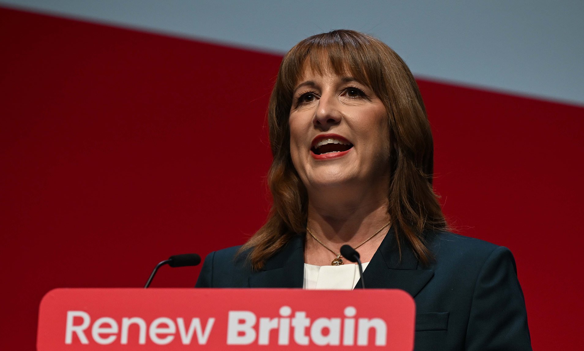 Rachel Reeves 'must rule out pensions raid in the Budget to avoid lump ...