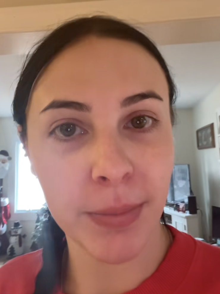 She Left Her Dad At Home Alone For Three Days, And Now She’s Showing ...