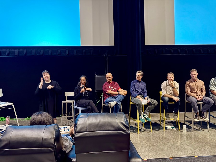 Bentonville offering grants to hire American Sign Language interpreters