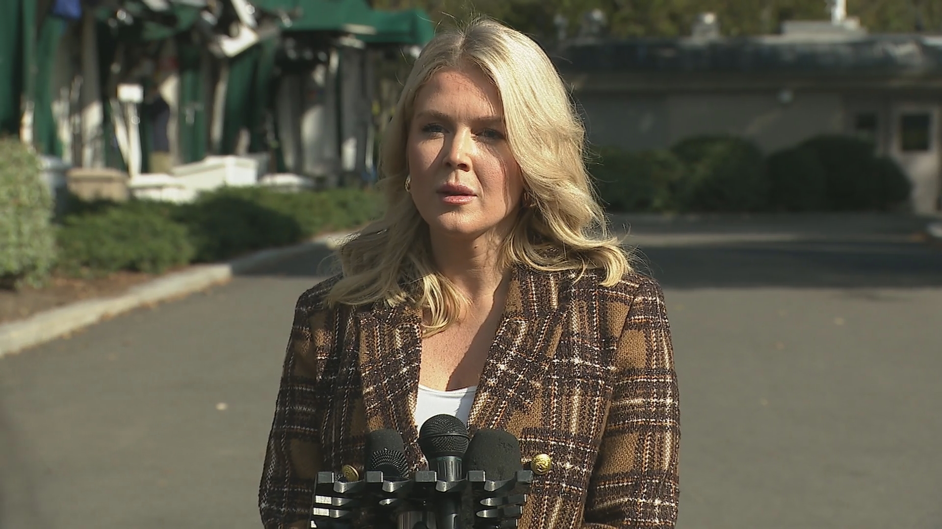 WATCH: White House says there might be a vote to end government ...