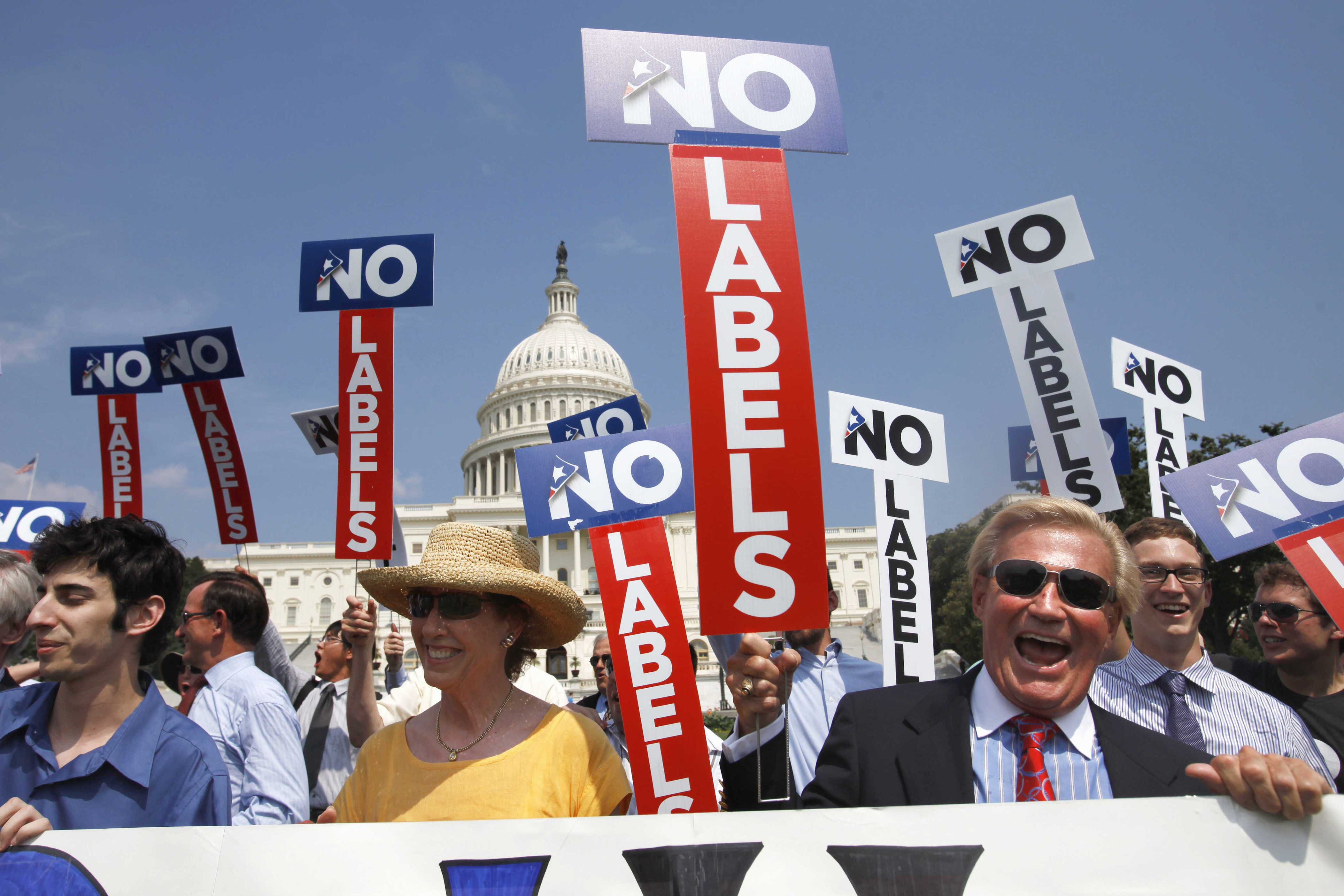 Political party no longer qualified in Maine