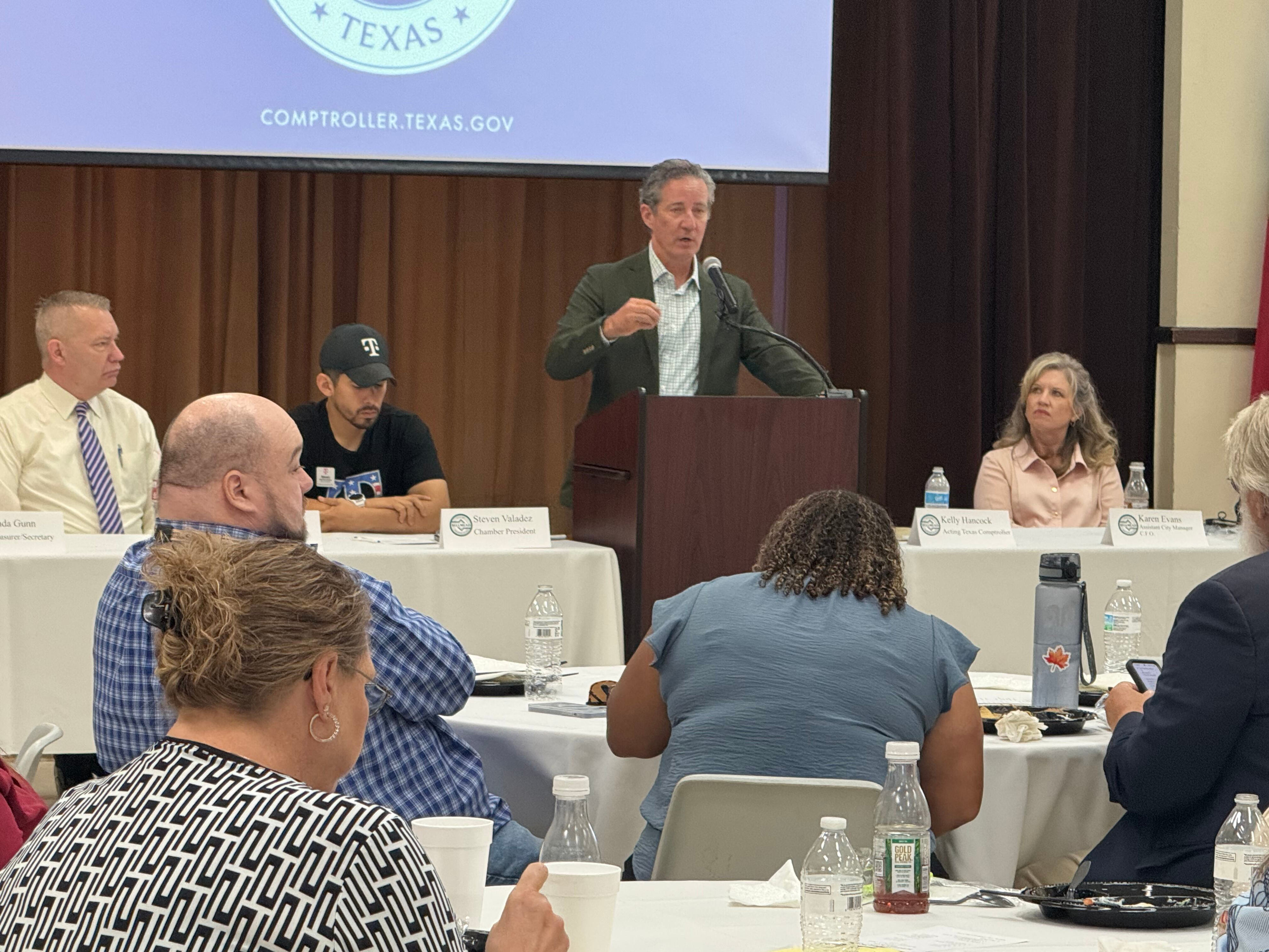 Acting Texas Comptroller Kelly Hancock Presents Transparency Stars to ...