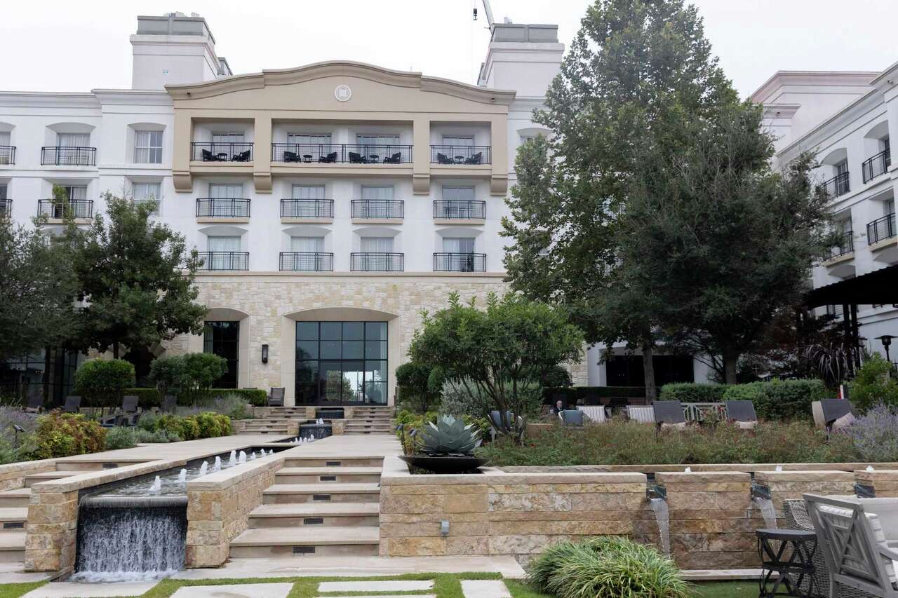 La Cantera canceled conference to cash in on Spurs' NBA Finals berth ...