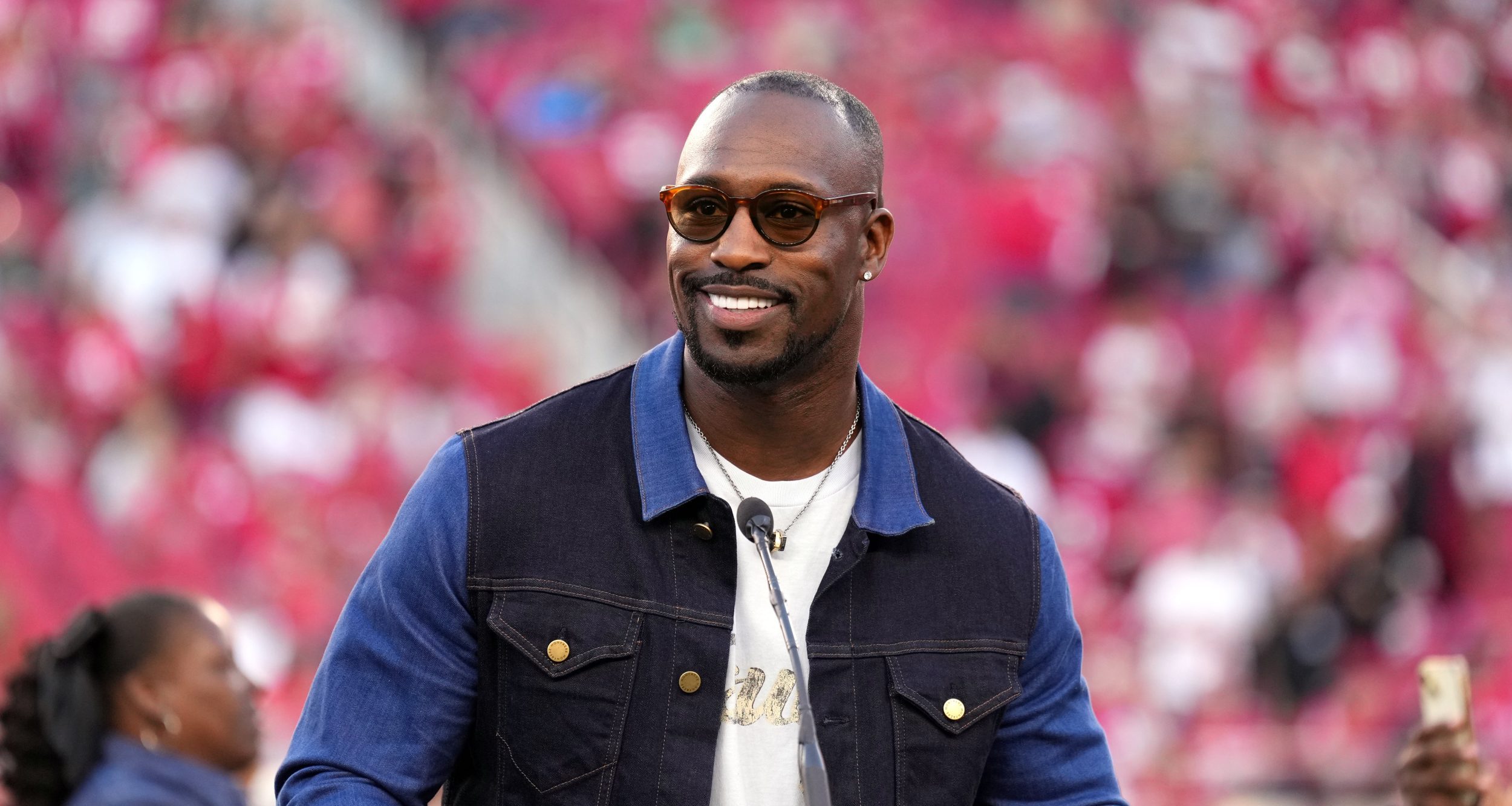 San Francisco 49ers star joining media