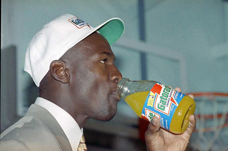 Gatorade turns 60 | A history of the famous drink that started in Florida