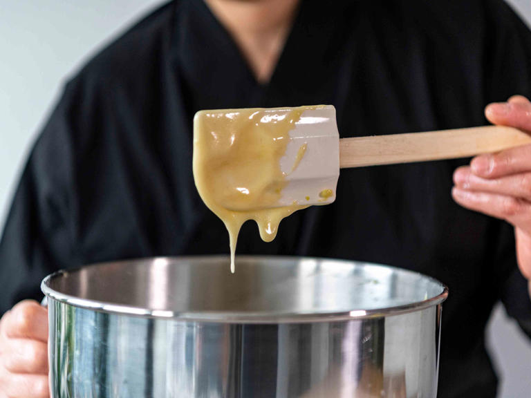 The disturbing discovery I made inside my rubber spatulas