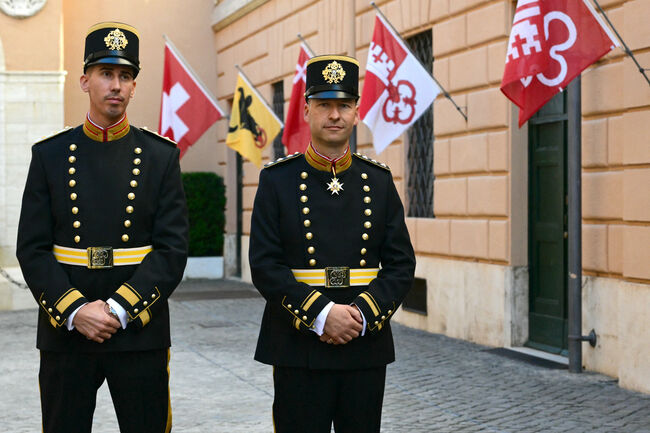 Vatican's Swiss Guards Unveil New Uniform