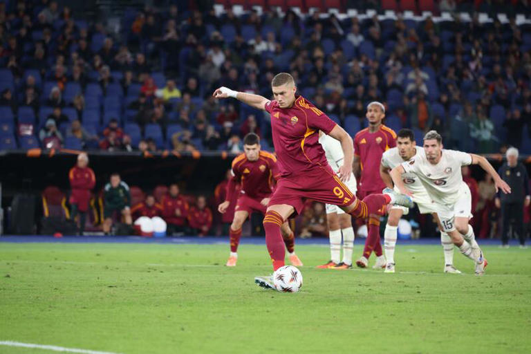 Roma miss three penalties in a row as they lose out to Lille