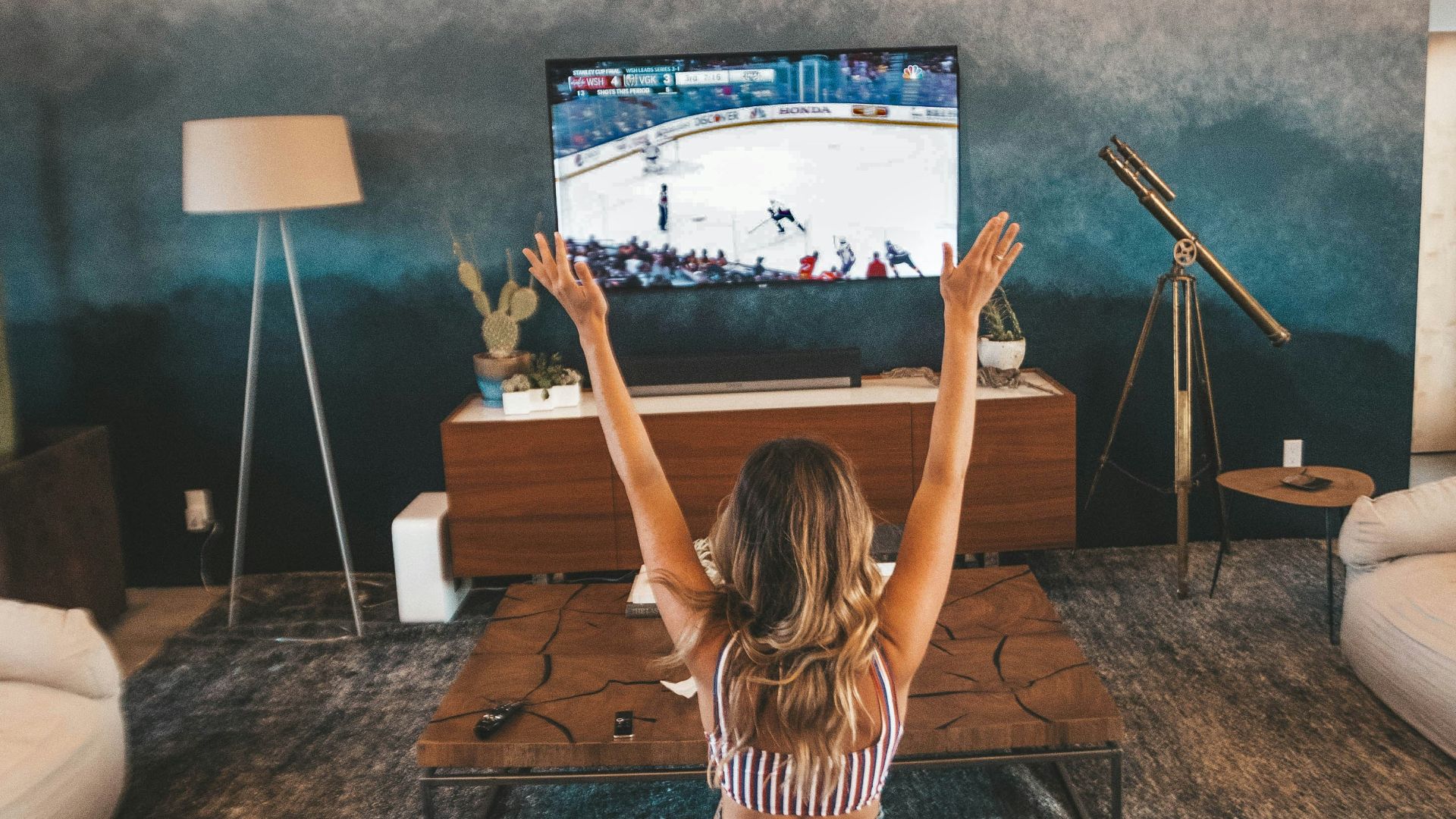 20 Easy Exercises You Can Do While Watching TV