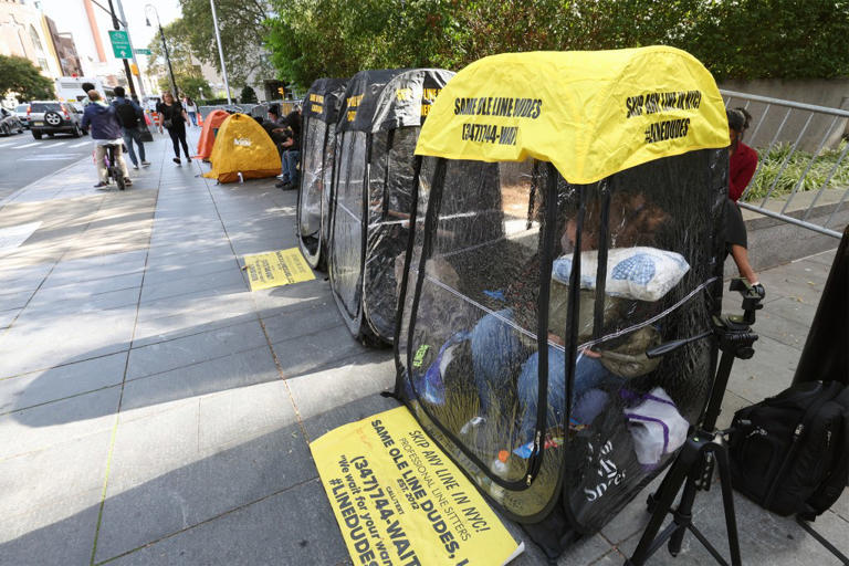 Frenzy for Sean ‘Diddy’ Combs sentencing begins with paid line-sitters ...
