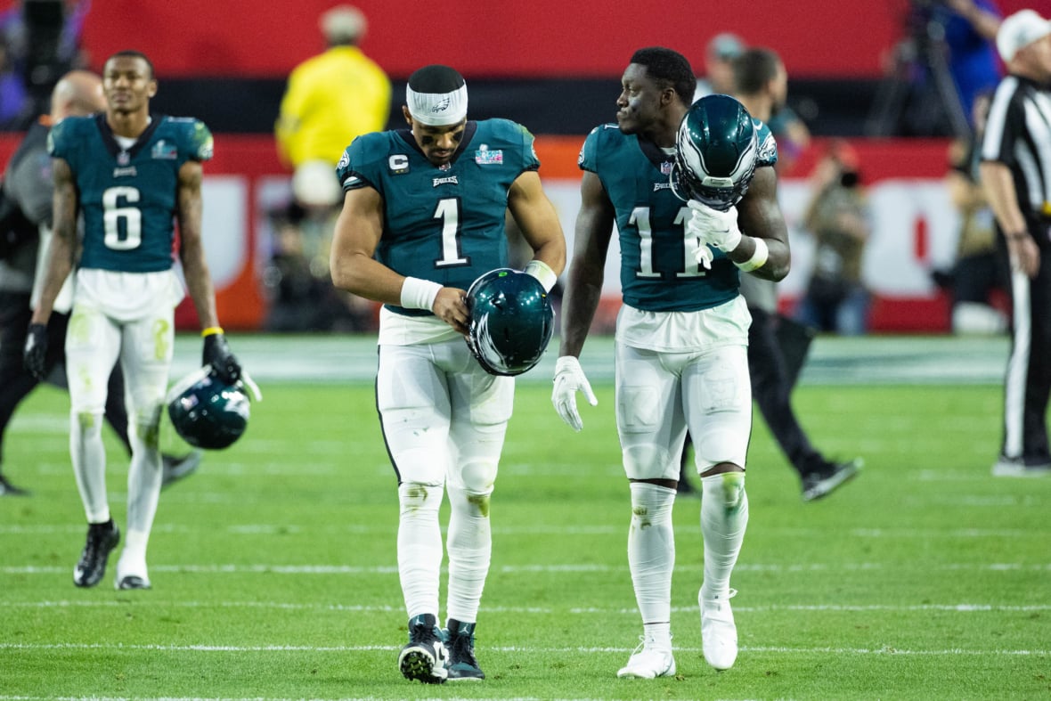 NFL Reporter Warns 'Something Is Off' Between Eagles Stars Jalen Hurts and A.J. Brown