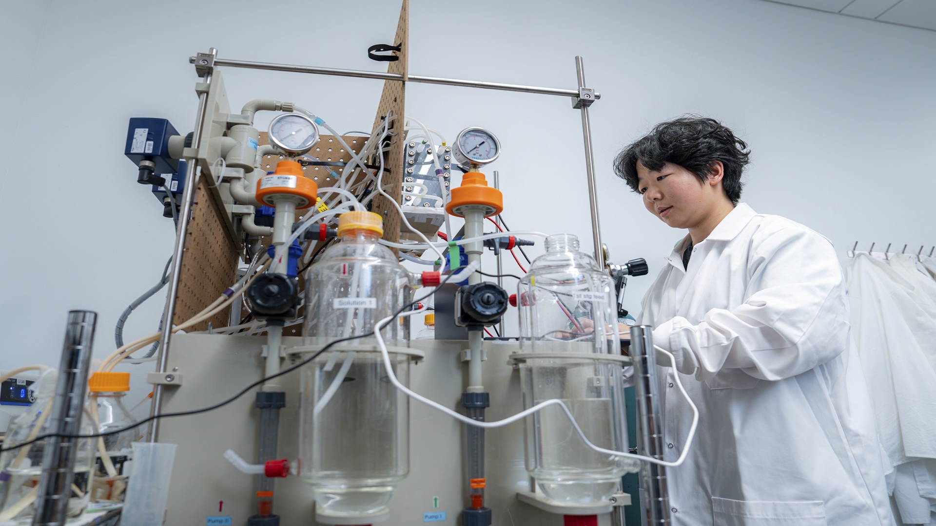 Nanotech membrane filters lithium from brines to boost battery production