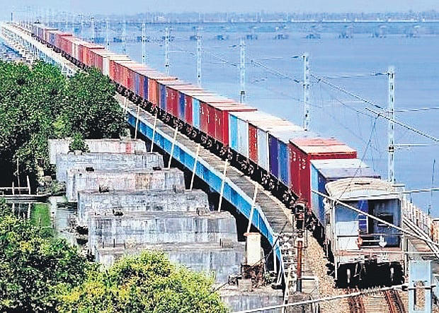 Indian Railways accelerates export efforts to establish global presence