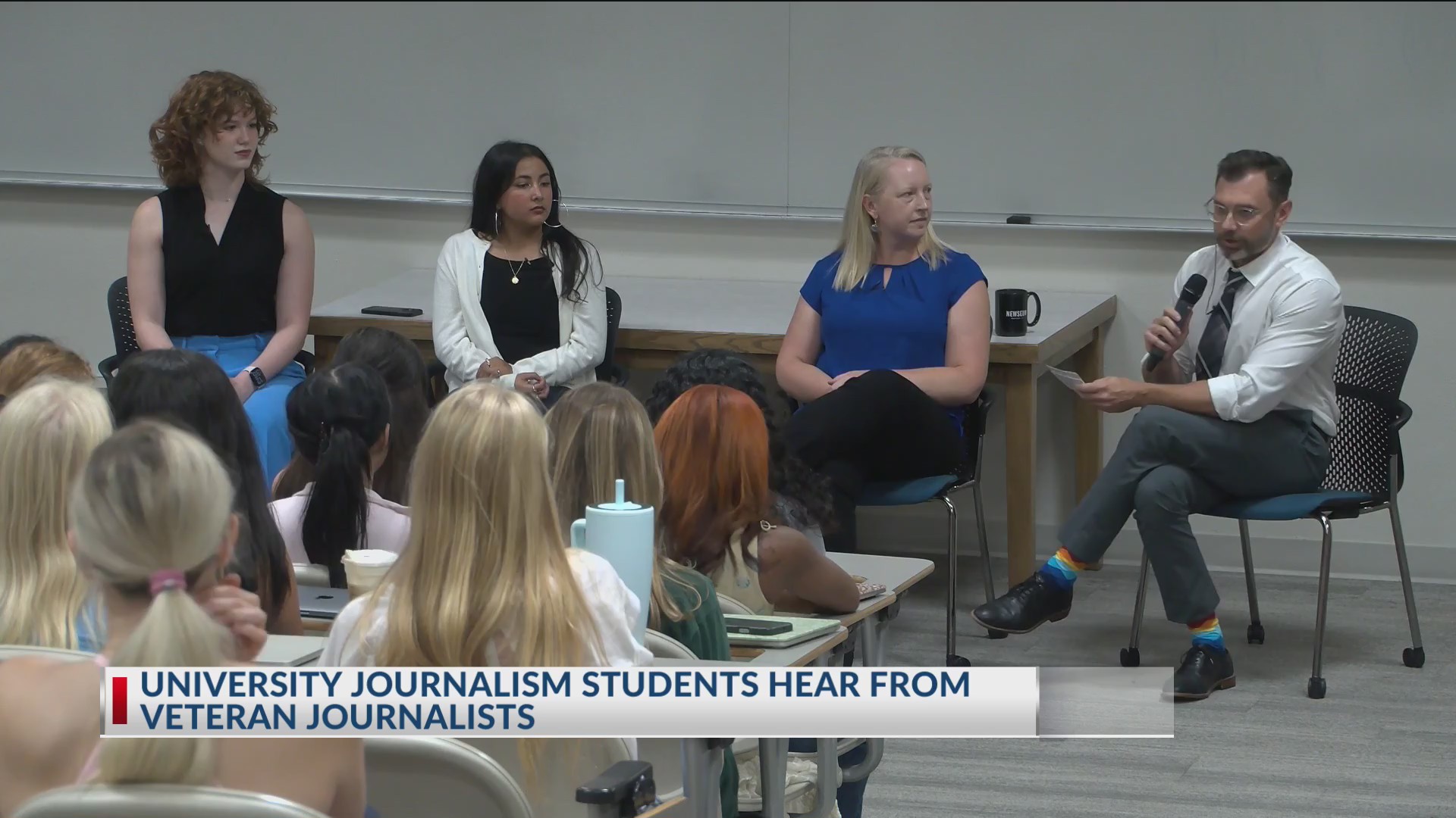 University of Arkansas journalism students hear from veteran journalists