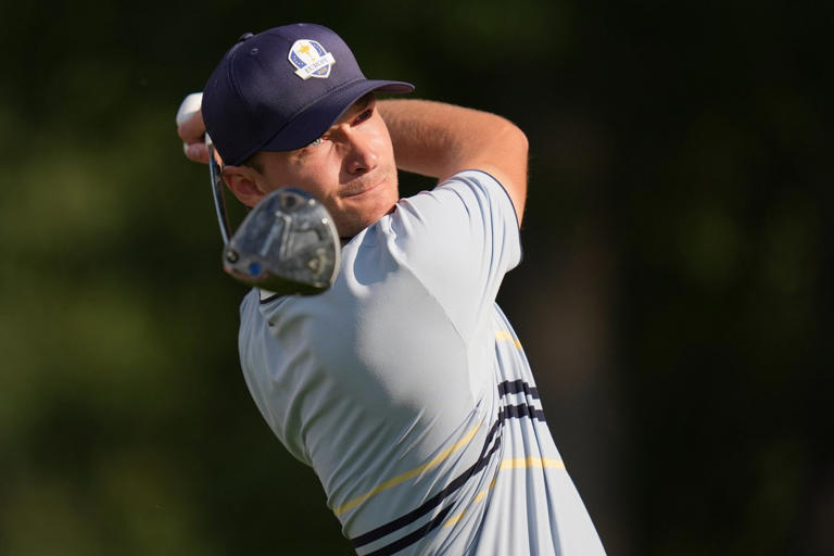 Ryder and Walker among a 4-way tie for the lead in Mississippi