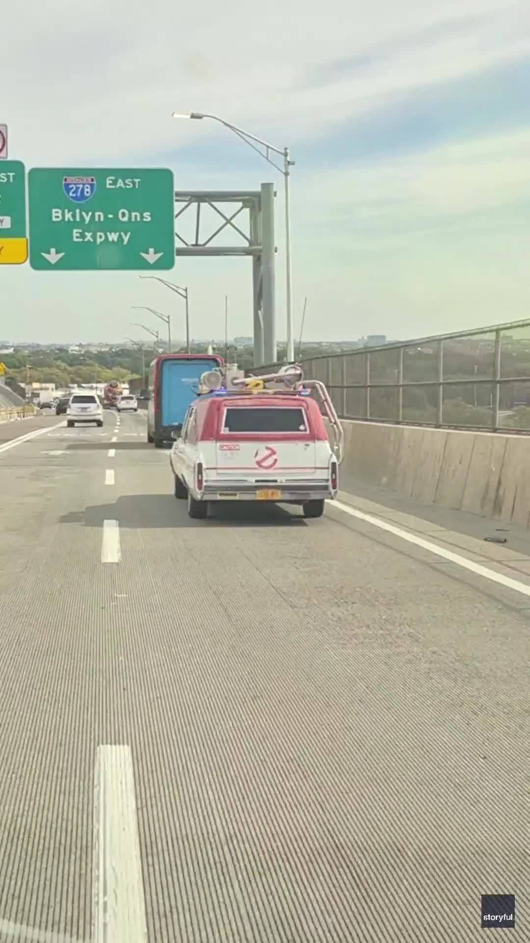 Car Resembling Ghostbusters' Ecto-1 Spotted Crossing Bridge Into Brooklyn