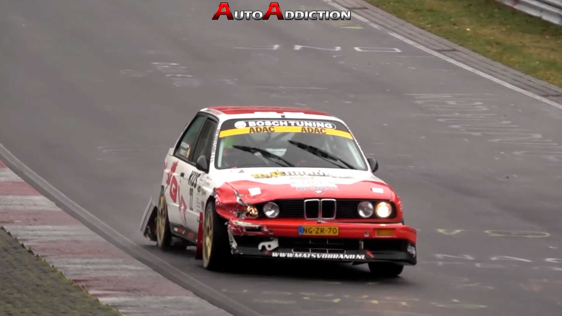 Avoiding Dry Lines on a Wet Nürburgring Nordschleife