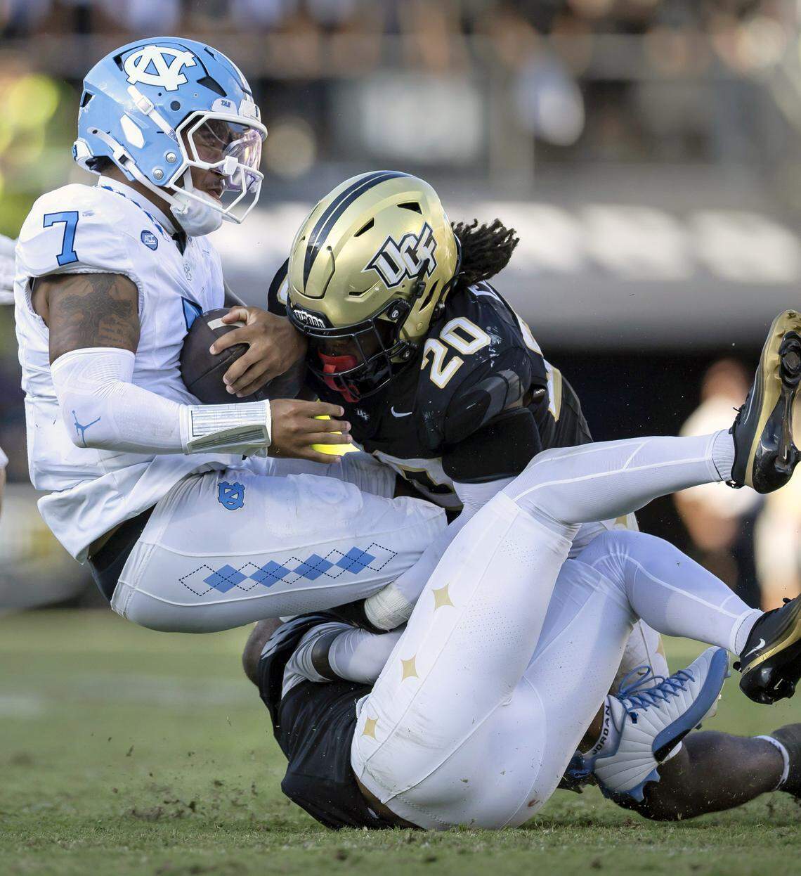 UNC's Lopez is questionable for Clemson game; NC State defenders out ...