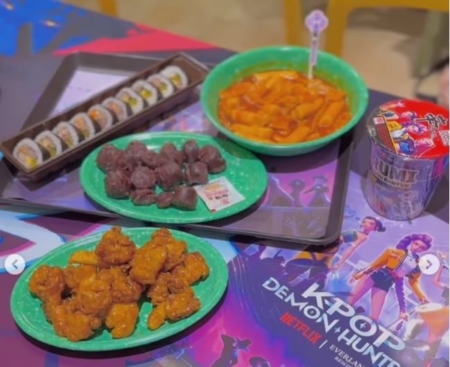 Everland's KPop Demon Hunters Snack Sets Spark Price Debate
